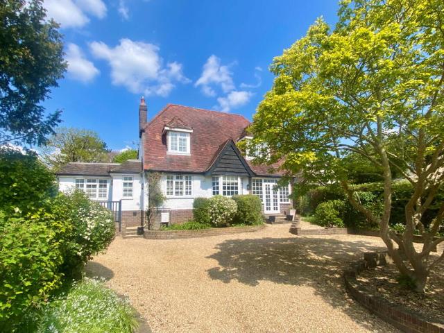5 bedroom detached house for sale in Furze Road, High Salvington, Worthing BN13 3BP, BN13