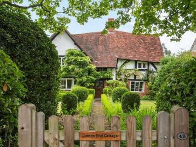 5 Bedroom Detached House For Sale In Knowle