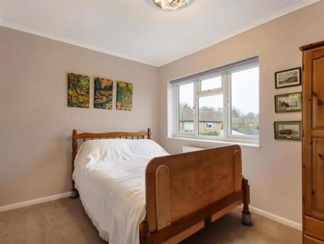 5 bedroom detached house for sale in Knowsley Way, Hildenborough, TN11