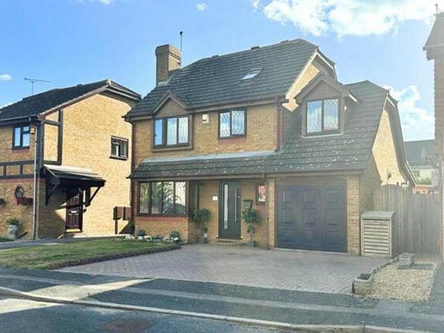 5 Bedroom Detached House For Sale In Kemsley Sittingbourne