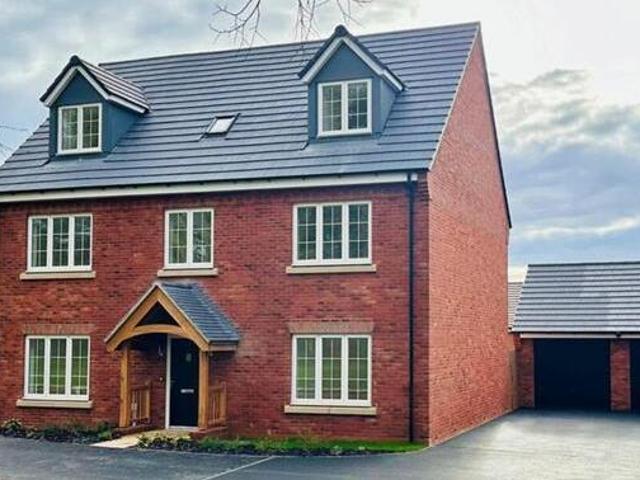 5 Bedroom Detached House For Sale In Kenilworth
