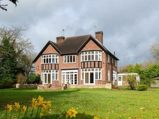 5 Bedroom Detached House For Sale In Kenilworth