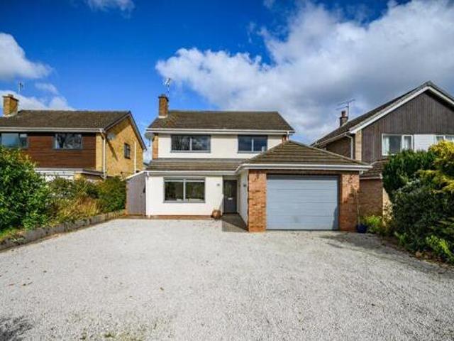 5 Bedroom Detached House For Sale In Kenilworth