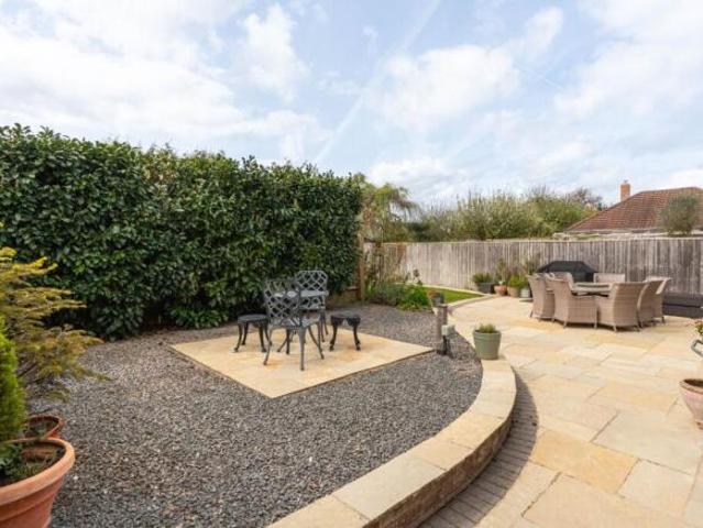 5 bedroom detached house for sale in Kennington Road, Kennington, OX1