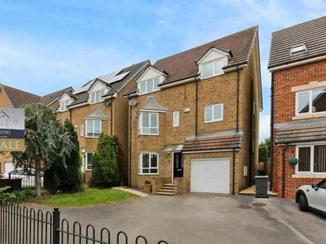 5 Bedroom Detached House For Sale In Kiveton Park