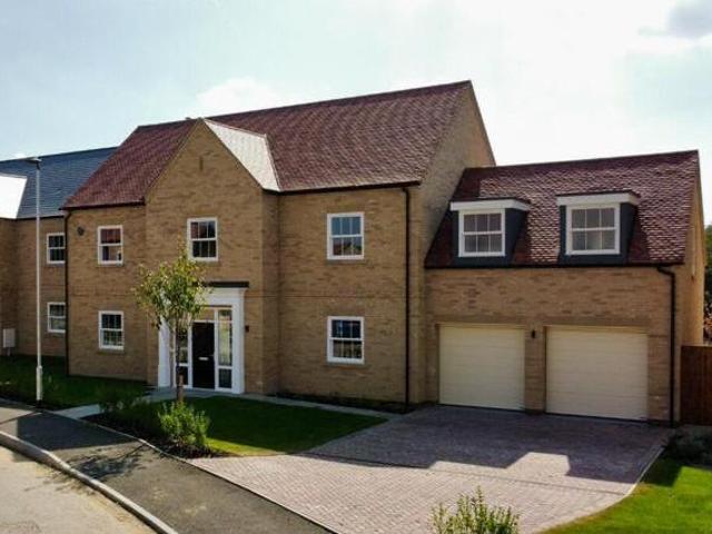 5 Bedroom Detached House For Sale In Kimbolton