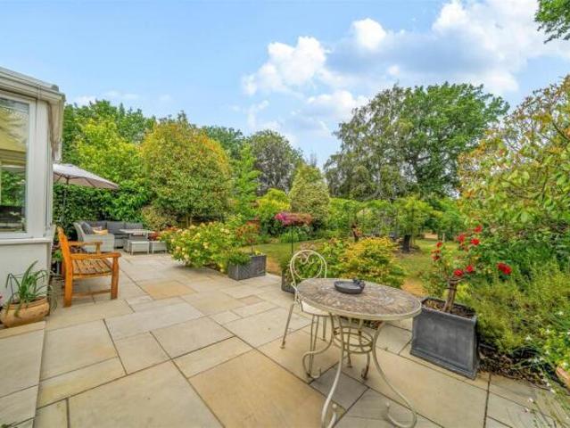 5 bedroom detached house for sale in Kingsway, Petts Wood east, BR5