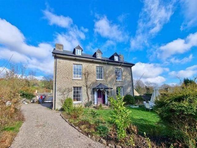 5 Bedroom Detached House For Sale In Kington, Herefordshire