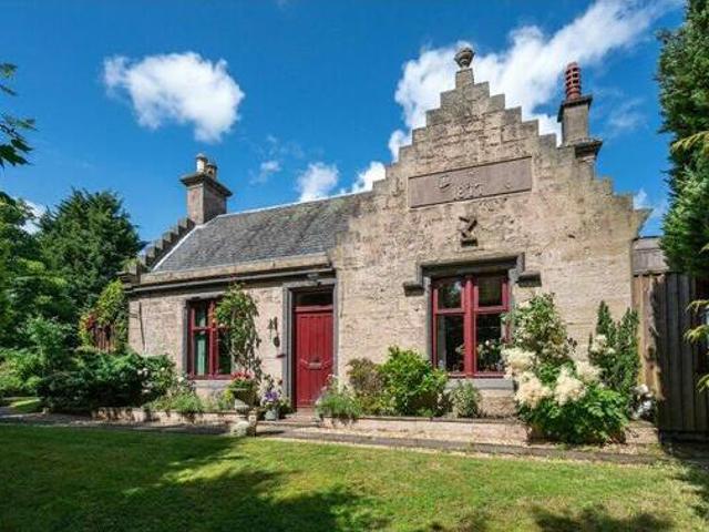 5 Bedroom Detached House For Sale In Kirkburn, Slamannan