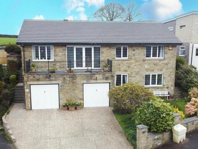 5 Bedroom Detached House For Sale In Kirkheaton