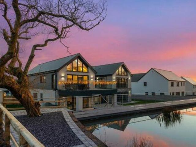 5 Bedroom Detached House For Sale In Houghton