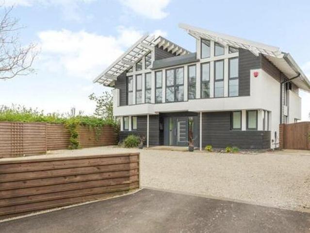 5 Bedroom Detached House For Sale In Hoath