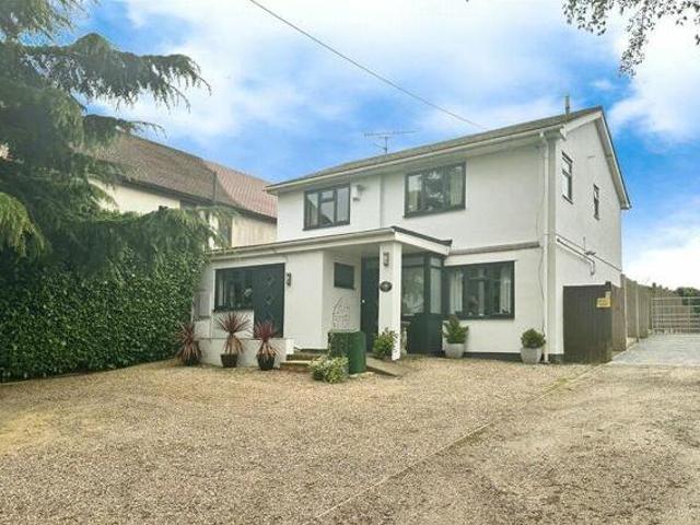 5 Bedroom Detached House For Sale In Hockley