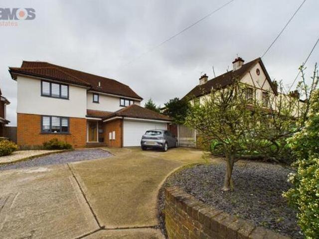 5 Bedroom Detached House For Sale In Hockley, Essex
