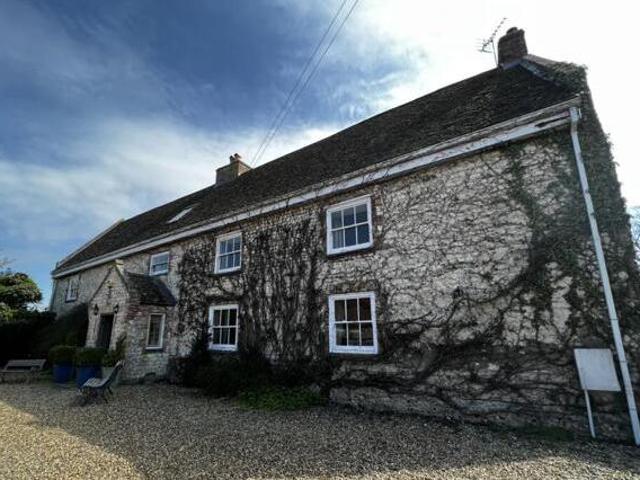 5 Bedroom Detached House For Sale In Hockwold, Norfolk