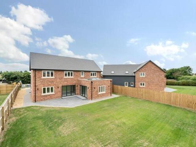 5 Bedroom Detached House For Sale In Holbeach, Spalding