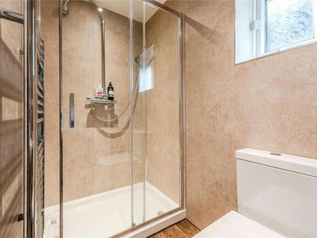 5 bedroom detached house for sale in Holt Park Approach, Holt Park, Leeds, LS16