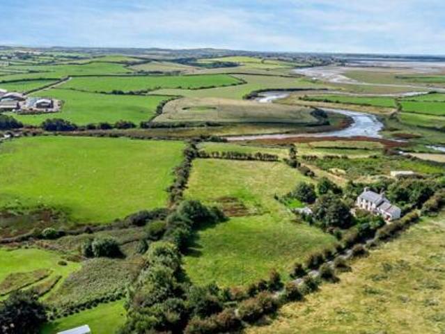 5 Bedroom Detached House For Sale In Holyhead