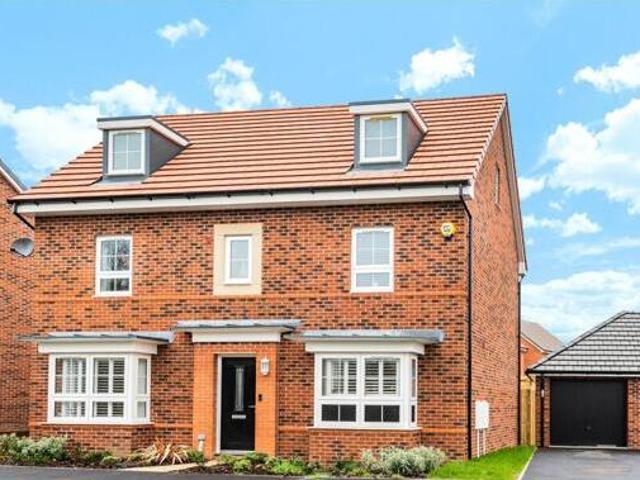 5 Bedroom Detached House For Sale In Hook