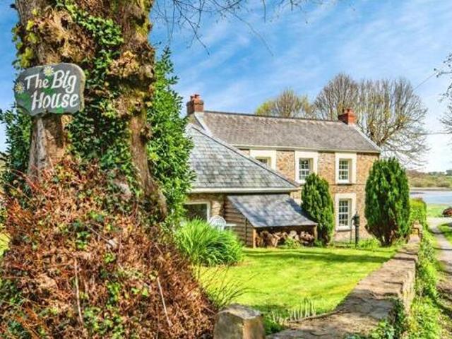 5 Bedroom Detached House For Sale In Hook
