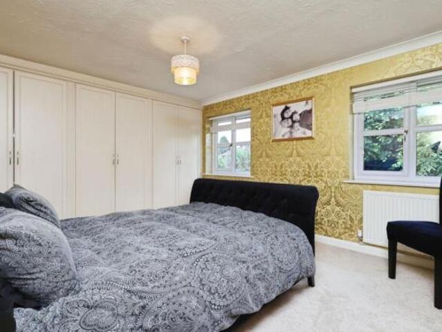 5 bedroom detached house for sale in Hookstone Grange Way, Harrogate, HG2
