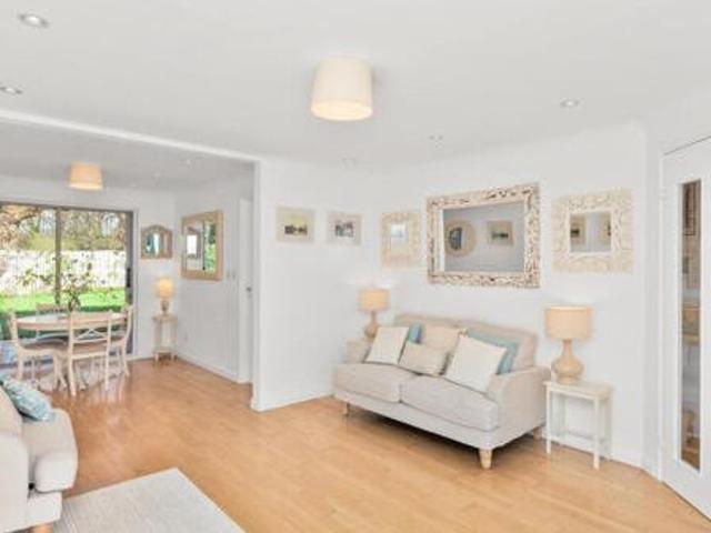 5 Bedroom Detached House For Sale In Horley, Surrey