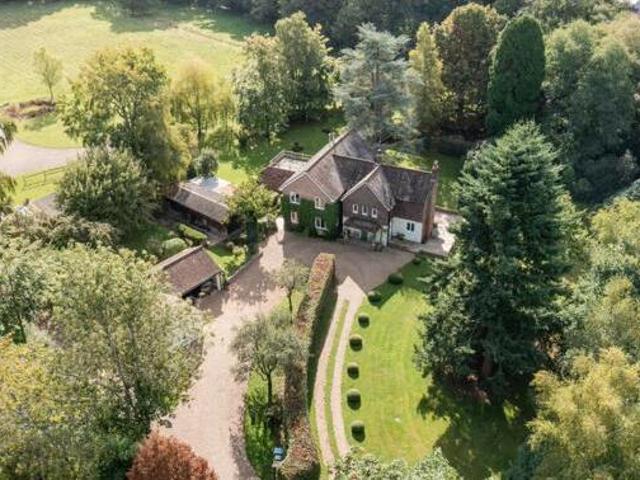 5 Bedroom Detached House For Sale In Horsham, West Sussex
