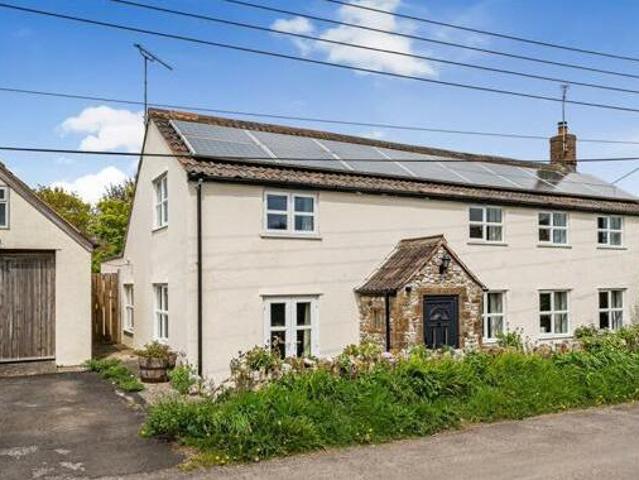 5 Bedroom Detached House For Sale In Horton