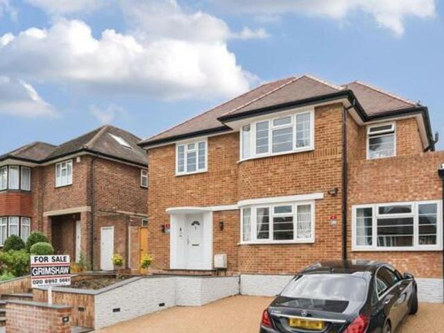 5 Bedroom Detached House For Sale In Haymills Estate