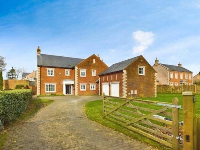 5 Bedroom Detached House For Sale In Hayton, Brampton