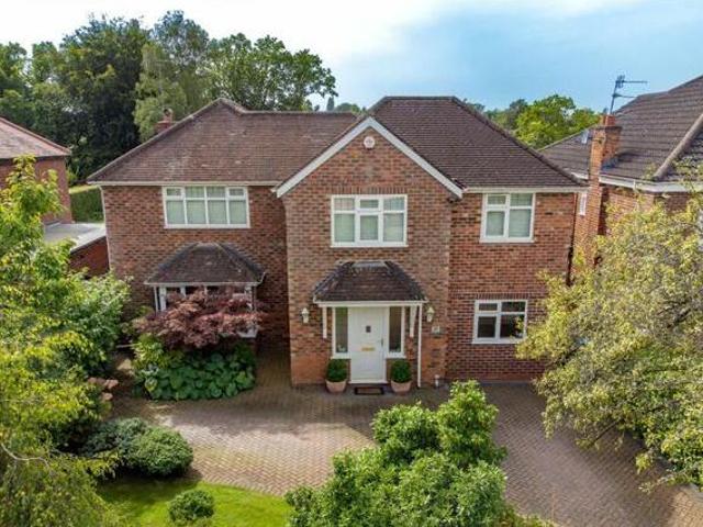 5 Bedroom Detached House For Sale In Hale Barns, Cheshire