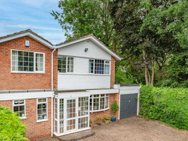 5 Bedroom Detached House For Sale In Halesowen, West Midlands