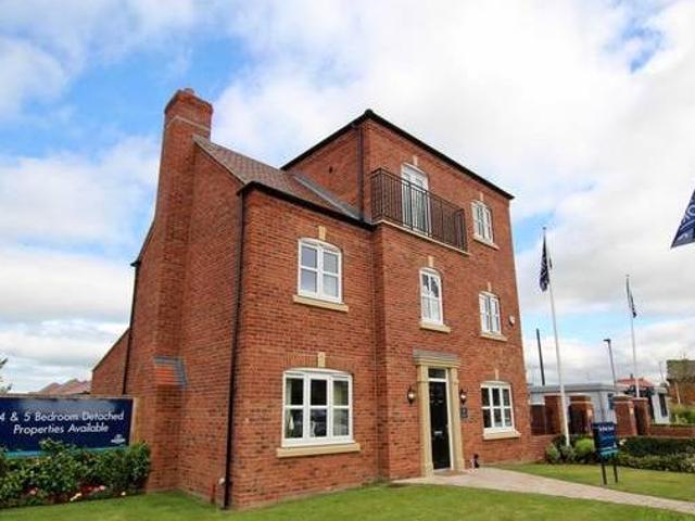 5 bedroom detached house for sale in Hall Road West Liverpool L23 L23