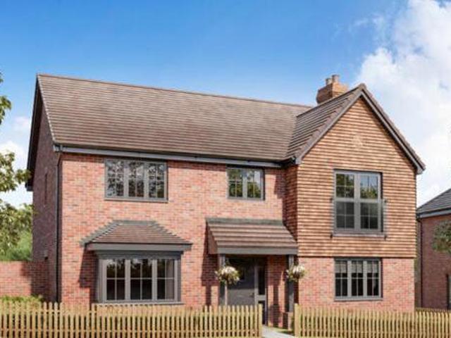 5 Bedroom Detached House For Sale In Hamstreet, Ashford
