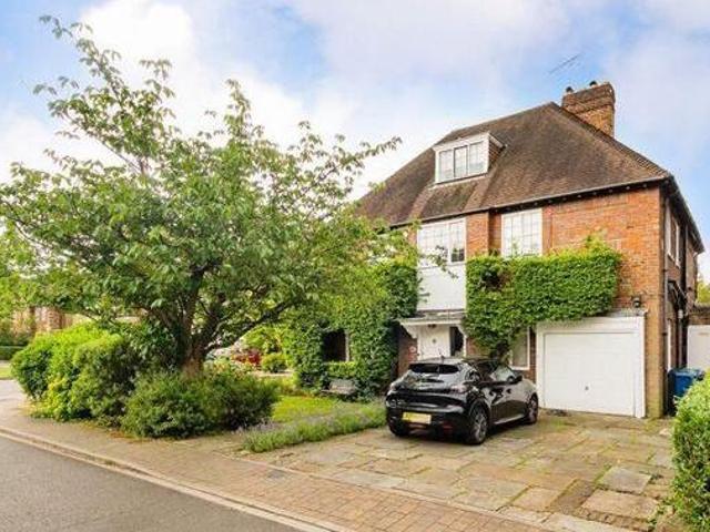 5 Bedroom Detached House For Sale In Hampstead Garden Suburb