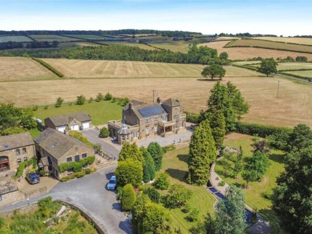 5 bedroom detached house for sale in Harrogate Road, Leeds, West Yorkshire, LS17
