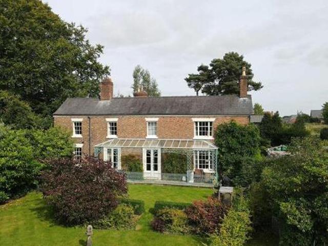 5 Bedroom Detached House For Sale In Hartford