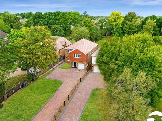 5 Bedroom Detached House For Sale In Hartley, Kent