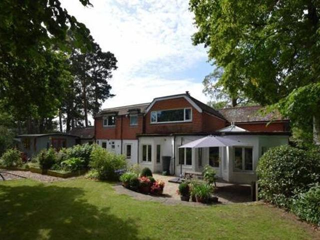 5 Bedroom Detached House For Sale In Heathfield