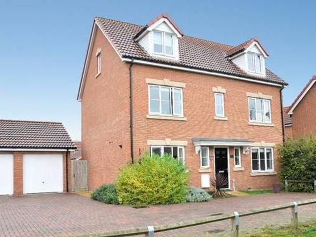 5 bedroom detached house for sale in Helliker Close Paxcroft Mead Trowbridge Wiltshire BA14 7WS