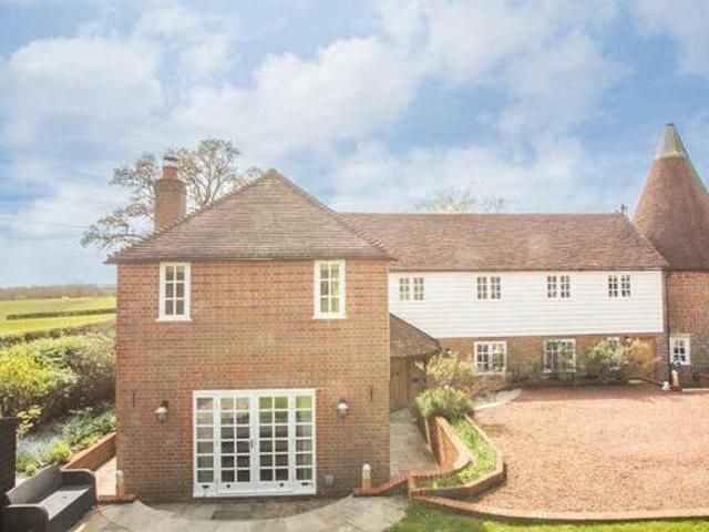 5 Bedroom Detached House For Sale In Hellingly, East Sussex