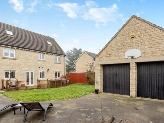 5 Bedroom Detached House For Sale In Helpston