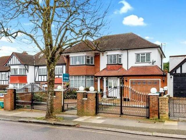 5 Bedroom Detached House For Sale In Hendon