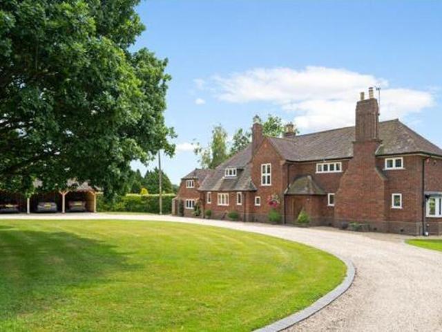 5 Bedroom Detached House For Sale In Henley in arden