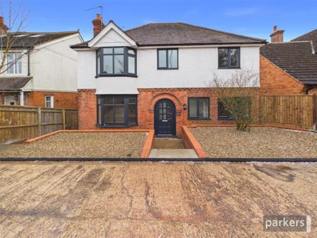 5 bedroom detached house for sale in Henley Road, Caversham, Reading, Berkshire, RG4