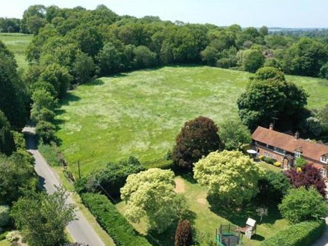 5 Bedroom Detached House For Sale In Hermitage, Berkshire
