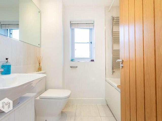 5 bedroom detached house for sale in Hermitage Close, Winwick, WA2