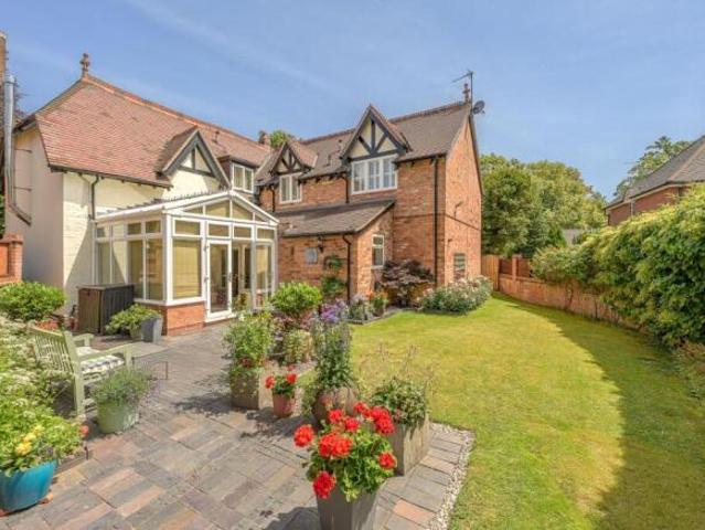 5 bedroom detached house for sale in Hermitage Road, Edgbaston, Birmingham, B15