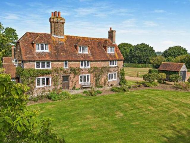 5 Bedroom Detached House For Sale In Herstmonceux