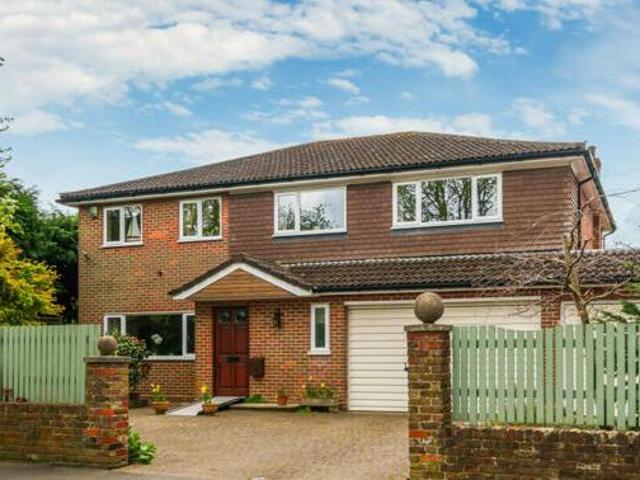 5 Bedroom Detached House For Sale In High Barnet